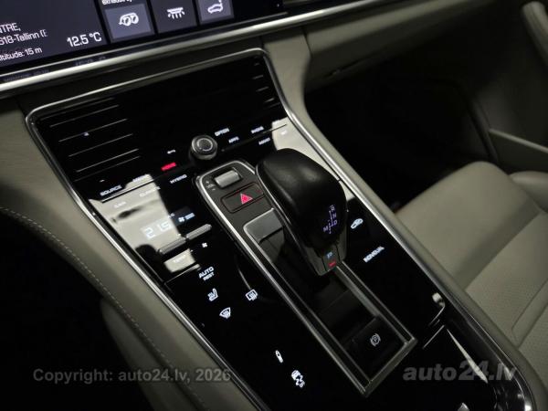 Pelēks Porsche Panamera 2021 Tallina, ar dzinēja tilpumu 2.90 L un nobraukumu 72 tūkst. km par 89900 €, foto 11 vietnē AUTOMOTO.COM.LV