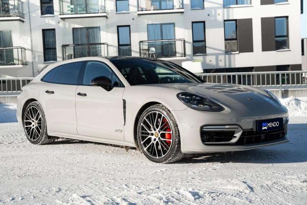 Pelēks Porsche Panamera 2022 Viļņa, ar dzinēja tilpumu 4.00 L un nobraukumu 78 tūkst. km par 104990 €, foto 7 vietnē AUTOMOTO.COM.LV