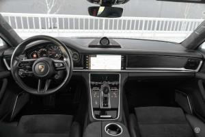 Grey Porsche Panamera 2022 in Vilnius, with an engine capacity of 4.00 L and mileage of 78 thousand km for 104990 €, photo 19 on AUTOMOTO.COM.LV