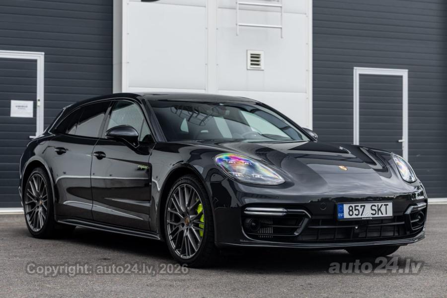Pelēks Porsche Panamera 2024 Tallina, ar dzinēja tilpumu 2.90 L un nobraukumu 70 tūkst. km par 120000 €, foto 3 vietnē AUTOMOTO.COM.LV