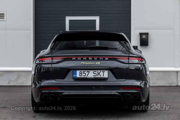 Pelēks Porsche Panamera 2024 Tallina, ar dzinēja tilpumu 2.90 L un nobraukumu 70 tūkst. km par 120000 €, foto 5 vietnē AUTOMOTO.COM.LV