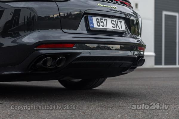 Pelēks Porsche Panamera 2024 Tallina, ar dzinēja tilpumu 2.90 L un nobraukumu 70 tūkst. km par 120000 €, foto 7 vietnē AUTOMOTO.COM.LV
