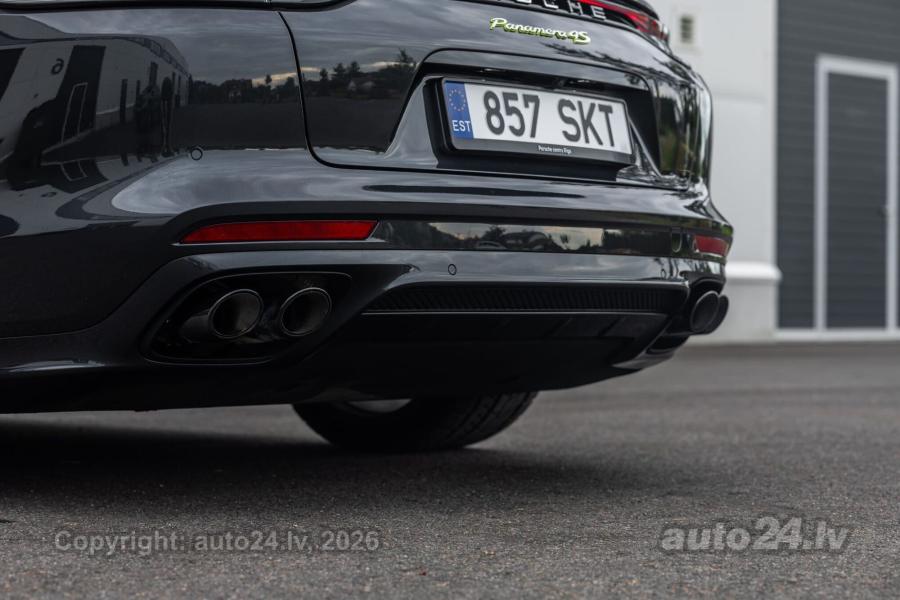 Pelēks Porsche Panamera 2024 Tallina, ar dzinēja tilpumu 2.90 L un nobraukumu 70 tūkst. km par 120000 €, foto 8 vietnē AUTOMOTO.COM.LV