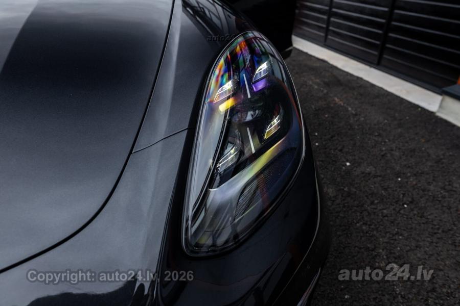 Pelēks Porsche Panamera 2024 Tallina, ar dzinēja tilpumu 2.90 L un nobraukumu 70 tūkst. km par 120000 €, foto 19 vietnē AUTOMOTO.COM.LV