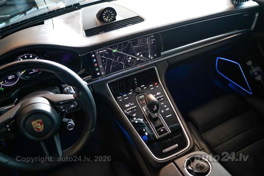 Grey Porsche Panamera 2024 in Tallinn, with an engine capacity of 2.90 L and mileage of 73 thousand km for 122900 €, photo 10 on AUTOMOTO.COM.LV