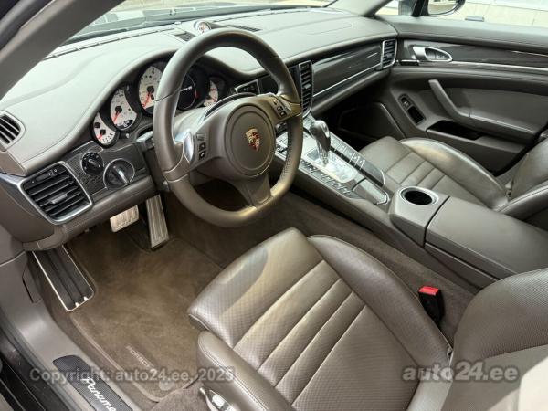 Porsche Panamera 2013 in Tallinn, with an engine capacity of 3.00 L and mileage of 164 thousand km for 24999 €, photo 11 on AUTOMOTO.COM.LV