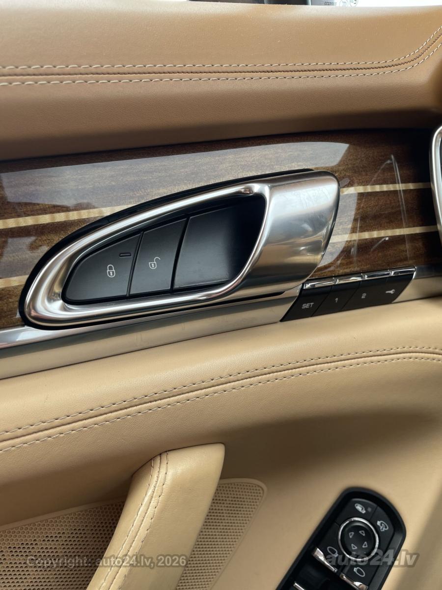 Porsche Panamera 2013 Tallina, ar dzinēja tilpumu 4.80 L un nobraukumu 212 tūkst. km par 25000 €, foto 14 vietnē AUTOMOTO.COM.LV
