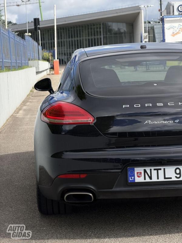 Porsche Panamera 2014 in Vilnius, with an engine capacity of 3.60 L and mileage of 176 thousand km for 20000 €, photo 4 on AUTOMOTO.COM.LV