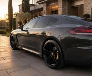 Porsche Panamera 2014 in Marijampole, with an engine capacity of 2.97 L and mileage of 159 thousand km for 27900 €, photo 8 on AUTOMOTO.COM.LV