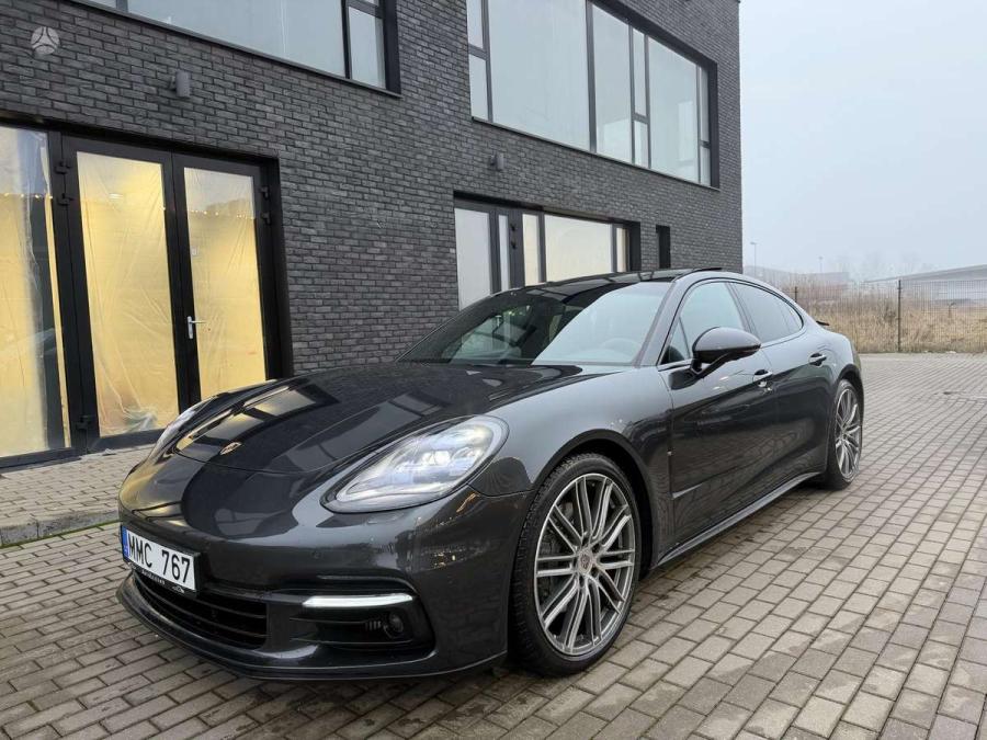 Porsche Panamera 2017 Kauņa, ar dzinēja tilpumu 2.89 L un nobraukumu 200 tūkst. km par 37500 €, foto 3 vietnē AUTOMOTO.COM.LV