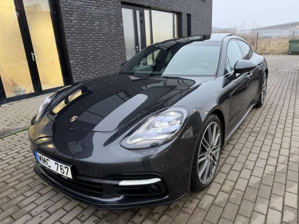 Porsche Panamera 2017 in Kaunas, with an engine capacity of 2.89 L and mileage of 200 thousand km for 37500 €, photo 10 on AUTOMOTO.COM.LV