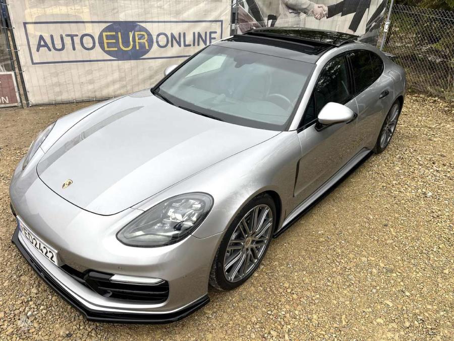 Porsche Panamera 2017 in Kaunas, with an engine capacity of 2.89 L and mileage of 102 thousand km for 51500 €, photo 4 on AUTOMOTO.COM.LV