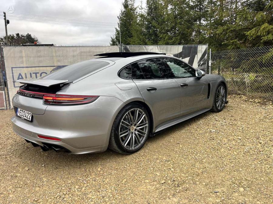 Porsche Panamera 2017 in Kaunas, with an engine capacity of 2.89 L and mileage of 102 thousand km for 51500 €, photo 7 on AUTOMOTO.COM.LV