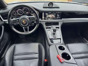 Porsche Panamera 2017 in Kaunas, with an engine capacity of 2.89 L and mileage of 102 thousand km for 51500 €, photo 11 on AUTOMOTO.COM.LV