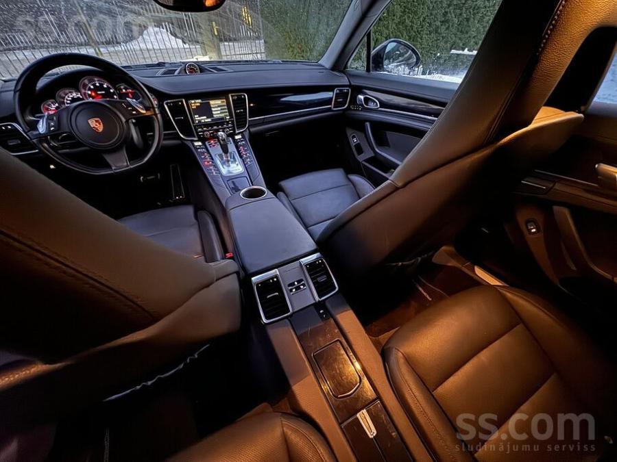 Sarkans Porsche Panamera 2013 Rīga, ar dzinēja tilpumu 3.60 L un nobraukumu 136 tūkst. km par 20000 €, foto 13 vietnē AUTOMOTO.COM.LV