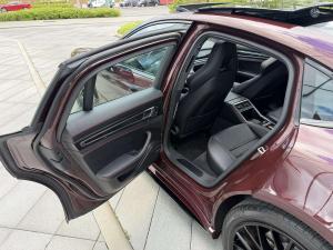Sarkans Porsche Panamera 2021 Viļņa, ar dzinēja tilpumu 4.00 L un nobraukumu 37 tūkst. km par 62900 €, foto 15 vietnē AUTOMOTO.COM.LV