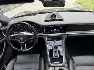 Sarkans Porsche Panamera 2021 Viļņa, ar dzinēja tilpumu 4.00 L un nobraukumu 37 tūkst. km par 62900 €, foto 29 vietnē AUTOMOTO.COM.LV