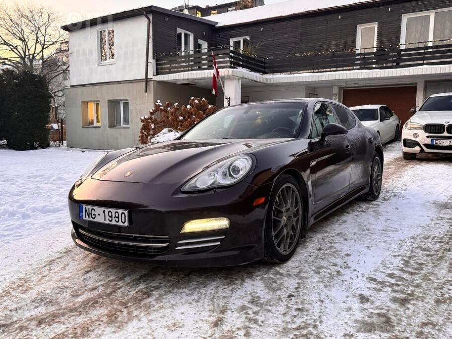 Red Porsche Panamera 2013 in Riga, with an engine capacity of 3.60 L and mileage of 130 thousand km for 20000 €, photo 1 on AUTOMOTO.COM.LV
