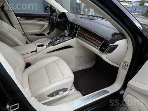 Sarkans Porsche Panamera 2013 Rīga, ar dzinēja tilpumu 3.00 L un nobraukumu 178 tūkst. km par 26500 €, foto 8 vietnē AUTOMOTO.COM.LV