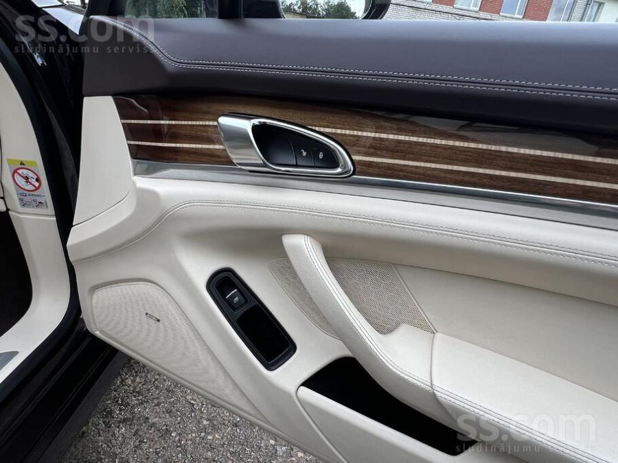 Sarkans Porsche Panamera 2013 Rīga, ar dzinēja tilpumu 3.00 L un nobraukumu 178 tūkst. km par 26500 €, foto 9 vietnē AUTOMOTO.COM.LV