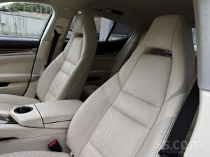 Sarkans Porsche Panamera 2013 Rīga, ar dzinēja tilpumu 3.00 L un nobraukumu 178 tūkst. km par 26500 €, foto 11 vietnē AUTOMOTO.COM.LV