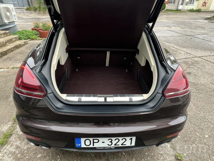Sarkans Porsche Panamera 2013 Rīga, ar dzinēja tilpumu 3.00 L un nobraukumu 178 tūkst. km par 26500 €, foto 22 vietnē AUTOMOTO.COM.LV