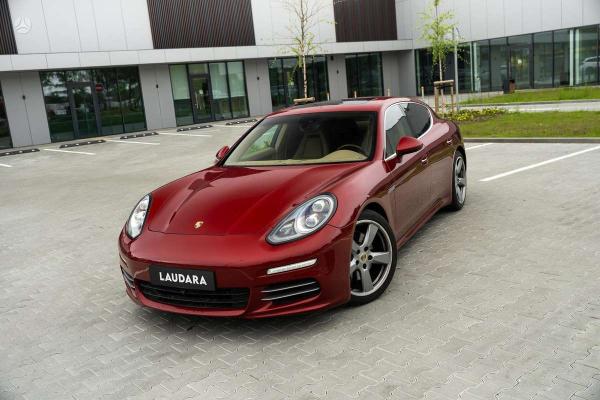 Sarkans Porsche Panamera 2014 Viļņa, ar dzinēja tilpumu 3.00 L un nobraukumu 104 tūkst. km par 23500 €, foto 1 vietnē AUTOMOTO.COM.LV