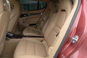 Sarkans Porsche Panamera 2014 Viļņa, ar dzinēja tilpumu 3.00 L un nobraukumu 104 tūkst. km par 23500 €, foto 17 vietnē AUTOMOTO.COM.LV