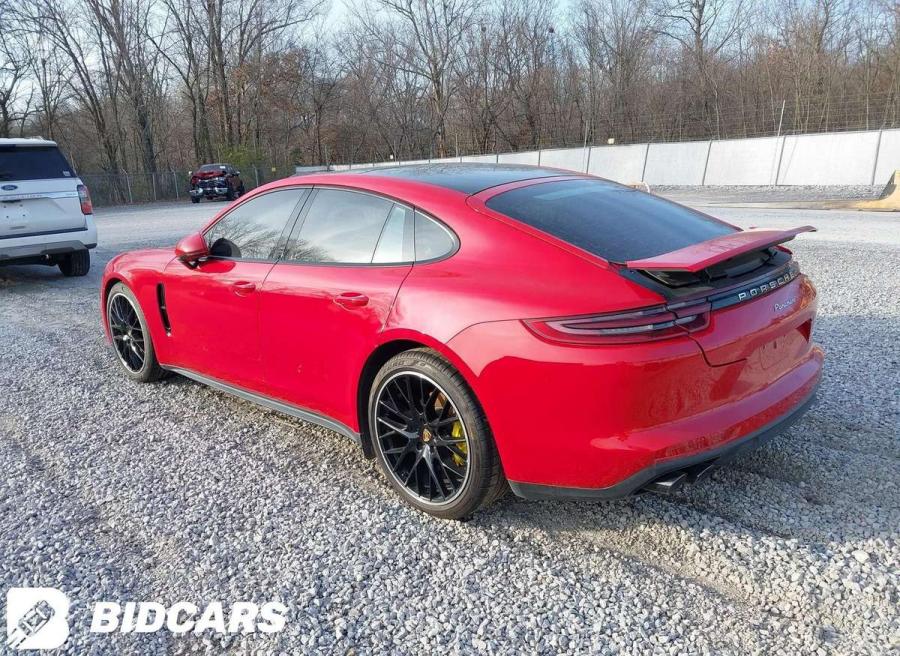 Sarkans Porsche Panamera 2020 Kauņa, ar dzinēja tilpumu 3.00 L un nobraukumu 15 tūkst. km par 29900 €, foto 4 vietnē AUTOMOTO.COM.LV