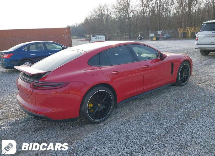 Sarkans Porsche Panamera 2020 Kauņa, ar dzinēja tilpumu 3.00 L un nobraukumu 15 tūkst. km par 29900 €, foto 5 vietnē AUTOMOTO.COM.LV