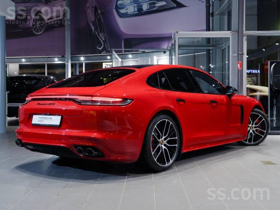 Red Porsche Panamera 2022 in Riga, with an engine capacity of 4.00 L and mileage of 60 thousand km for 86900 €, photo 3 on AUTOMOTO.COM.LV