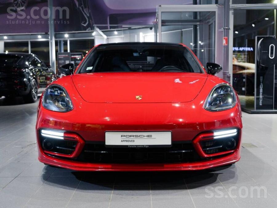 Red Porsche Panamera 2022 in Riga, with an engine capacity of 4.00 L and mileage of 60 thousand km for 86900 €, photo 8 on AUTOMOTO.COM.LV