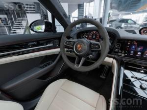 Sarkans Porsche Panamera 2026 Rīga, ar dzinēja tilpumu 4.00 L un nobraukumu 3 tūkst. km par 175900 €, foto 20 vietnē AUTOMOTO.COM.LV