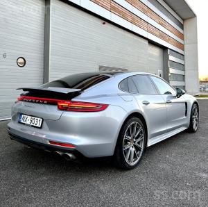 Porsche Panamera 2017 Rīga, ar dzinēja tilpumu 4.00 L un nobraukumu 148 tūkst. km par 43800 €, foto 2 vietnē AUTOMOTO.COM.LV