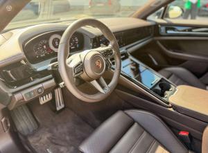 Porsche Panamera 2026 Rīga, ar dzinēja tilpumu 4.00 L un nobraukumu 5 tūkst. km par 172000 €, foto 10 vietnē AUTOMOTO.COM.LV