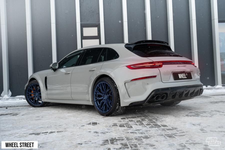 Porsche Panamera 2018 in Vilnius, with an engine capacity of 3.00 L and mileage of 100 thousand km for 58900 €, photo 1 on AUTOMOTO.COM.LV
