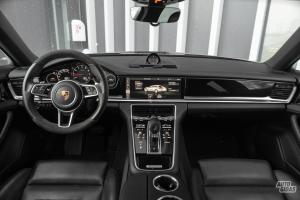 Porsche Panamera 2018 in Vilnius, with an engine capacity of 3.00 L and mileage of 100 thousand km for 58900 €, photo 17 on AUTOMOTO.COM.LV
