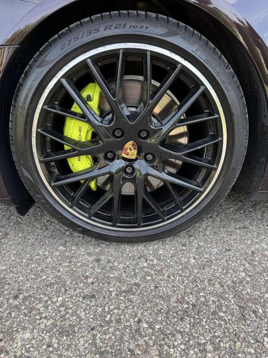 Violets Porsche Panamera 2017 Alīta, ar dzinēja tilpumu 2.89 L un nobraukumu 194 tūkst. km par 42900 €, foto 6 vietnē AUTOMOTO.COM.LV