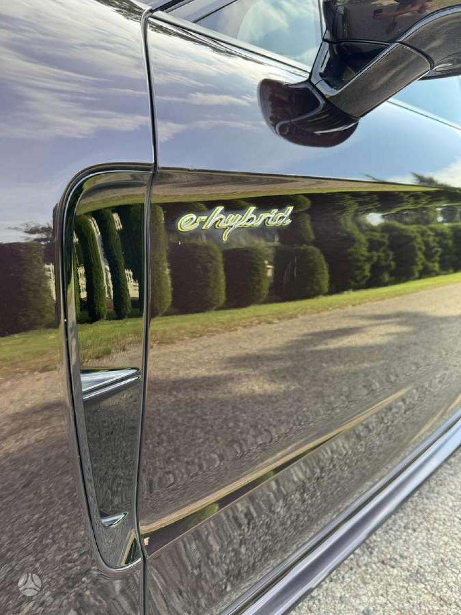 Violets Porsche Panamera 2017 Alīta, ar dzinēja tilpumu 2.89 L un nobraukumu 194 tūkst. km par 42900 €, foto 7 vietnē AUTOMOTO.COM.LV