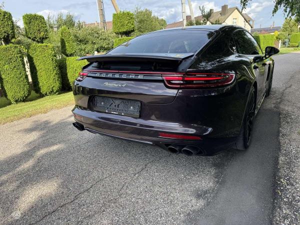 Violets Porsche Panamera 2017 Alīta, ar dzinēja tilpumu 2.89 L un nobraukumu 194 tūkst. km par 42900 €, foto 10 vietnē AUTOMOTO.COM.LV