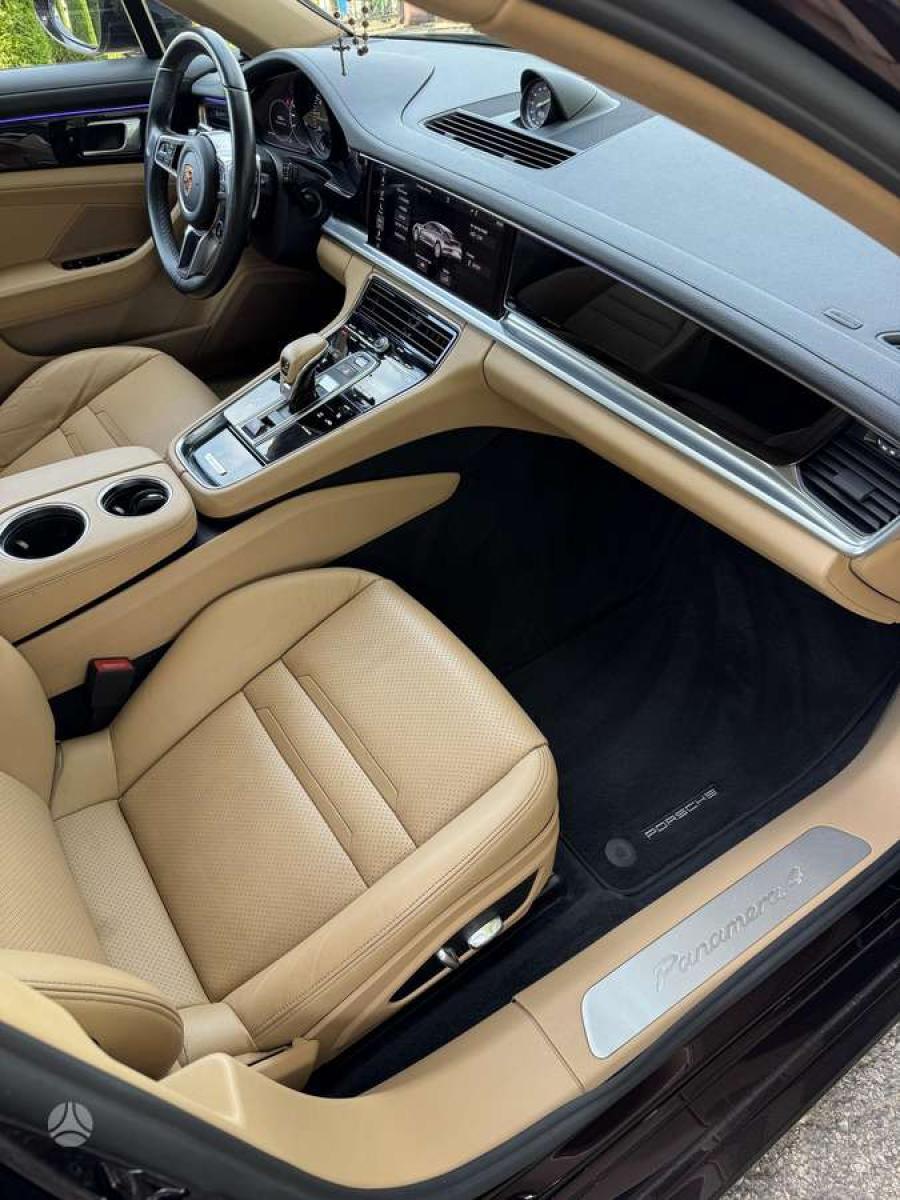 Violets Porsche Panamera 2017 Alīta, ar dzinēja tilpumu 2.89 L un nobraukumu 194 tūkst. km par 42900 €, foto 17 vietnē AUTOMOTO.COM.LV