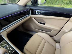 Violets Porsche Panamera 2017 Alīta, ar dzinēja tilpumu 2.89 L un nobraukumu 194 tūkst. km par 42900 €, foto 36 vietnē AUTOMOTO.COM.LV