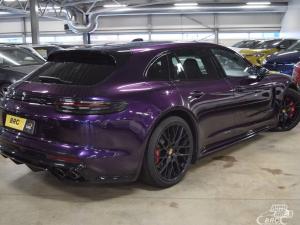 Violet Porsche Panamera 2019 in Riga, with an engine capacity of 4.00 L and mileage of 58 thousand km for 76900 €, photo 29 on AUTOMOTO.COM.LV