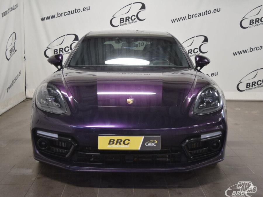 Violet Porsche Panamera 2019 in Riga, with an engine capacity of 4.00 L and mileage of 58 thousand km for 76900 €, photo 30 on AUTOMOTO.COM.LV