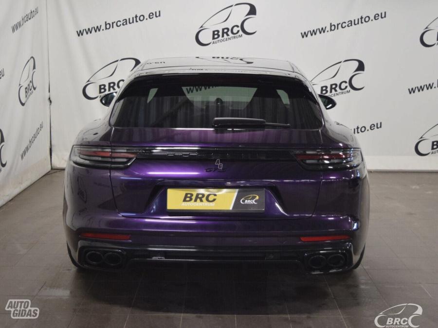 Violet Porsche Panamera 2019 in Riga, with an engine capacity of 4.00 L and mileage of 58 thousand km for 76900 €, photo 31 on AUTOMOTO.COM.LV