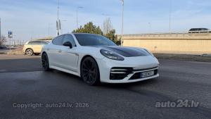 White Porsche Panamera 2009 in Tallinn, with an engine capacity of 4.80 L and mileage of 240 thousand km for 24000 €, photo 2 on AUTOMOTO.COM.LV