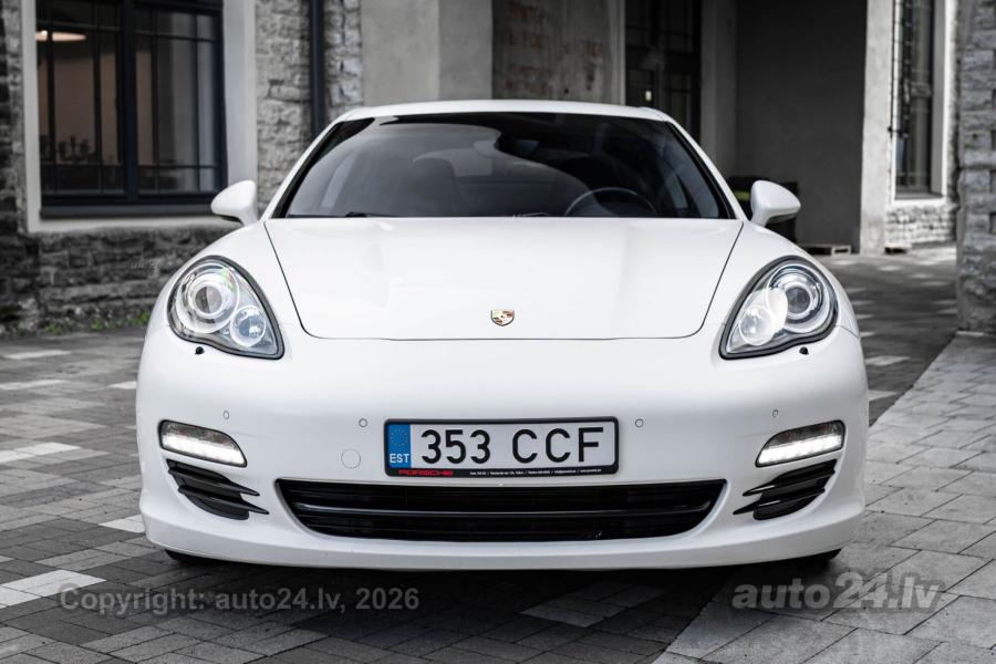 Balts Porsche Panamera 2011 Tallina, ar dzinēja tilpumu 3.60 L un nobraukumu 172 tūkst. km par 22000 €, foto 10 vietnē AUTOMOTO.COM.LV