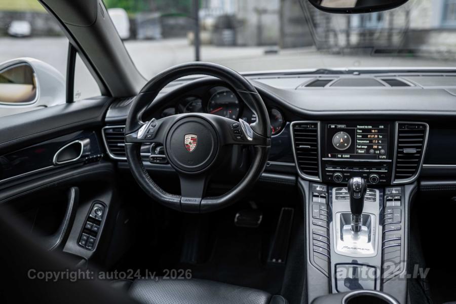 Balts Porsche Panamera 2011 Tallina, ar dzinēja tilpumu 3.60 L un nobraukumu 172 tūkst. km par 22000 €, foto 17 vietnē AUTOMOTO.COM.LV