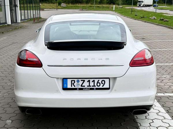 Balts Porsche Panamera 2011 Viļņa, ar dzinēja tilpumu 2.97 L un nobraukumu 215 tūkst. km par 11990 €, foto 4 vietnē AUTOMOTO.COM.LV