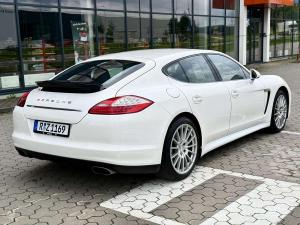 Balts Porsche Panamera 2011 Viļņa, ar dzinēja tilpumu 2.97 L un nobraukumu 215 tūkst. km par 11990 €, foto 8 vietnē AUTOMOTO.COM.LV
